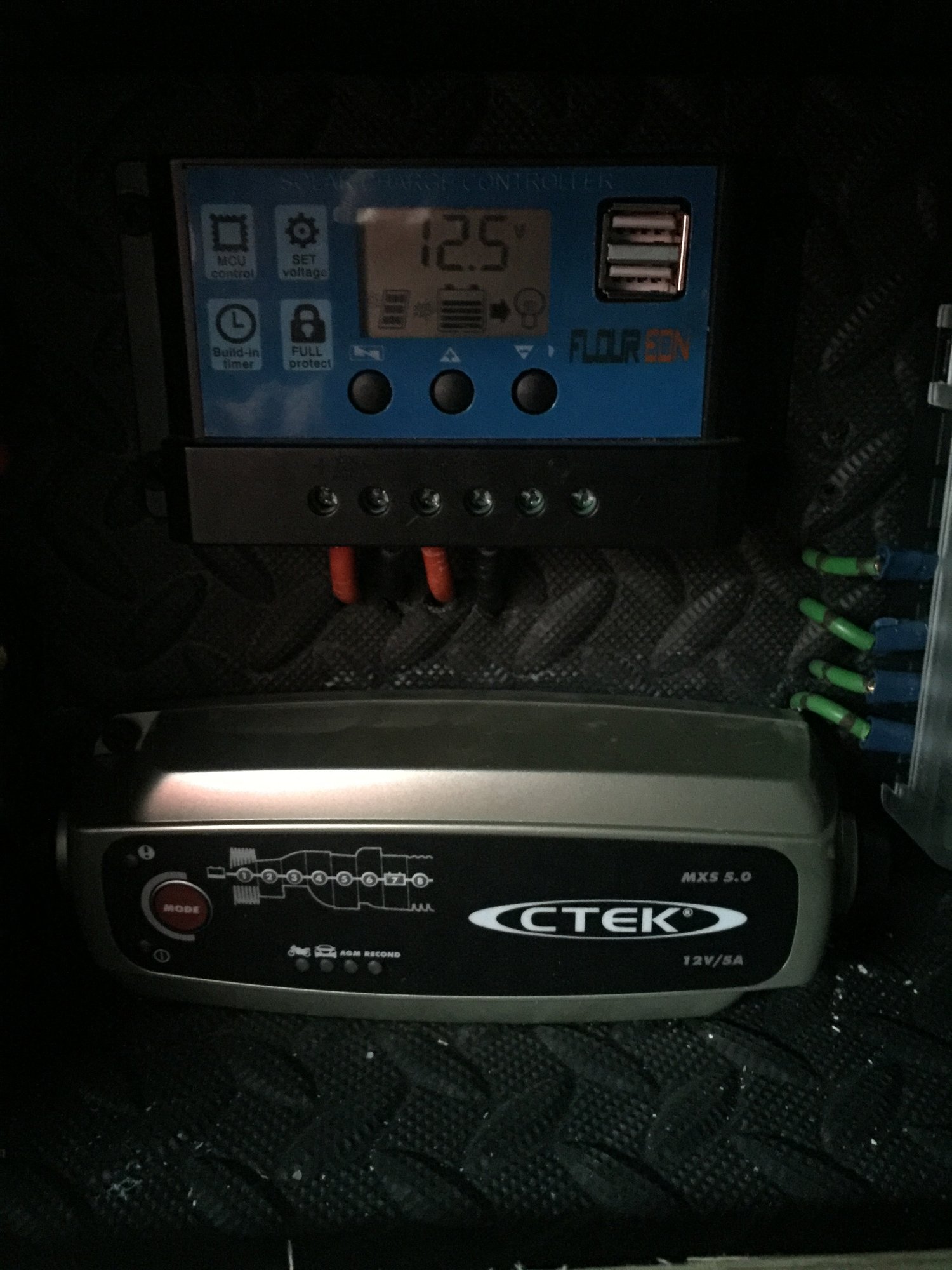 Motorhome and caravan electrical charging | Wild Camping for Motorhomes