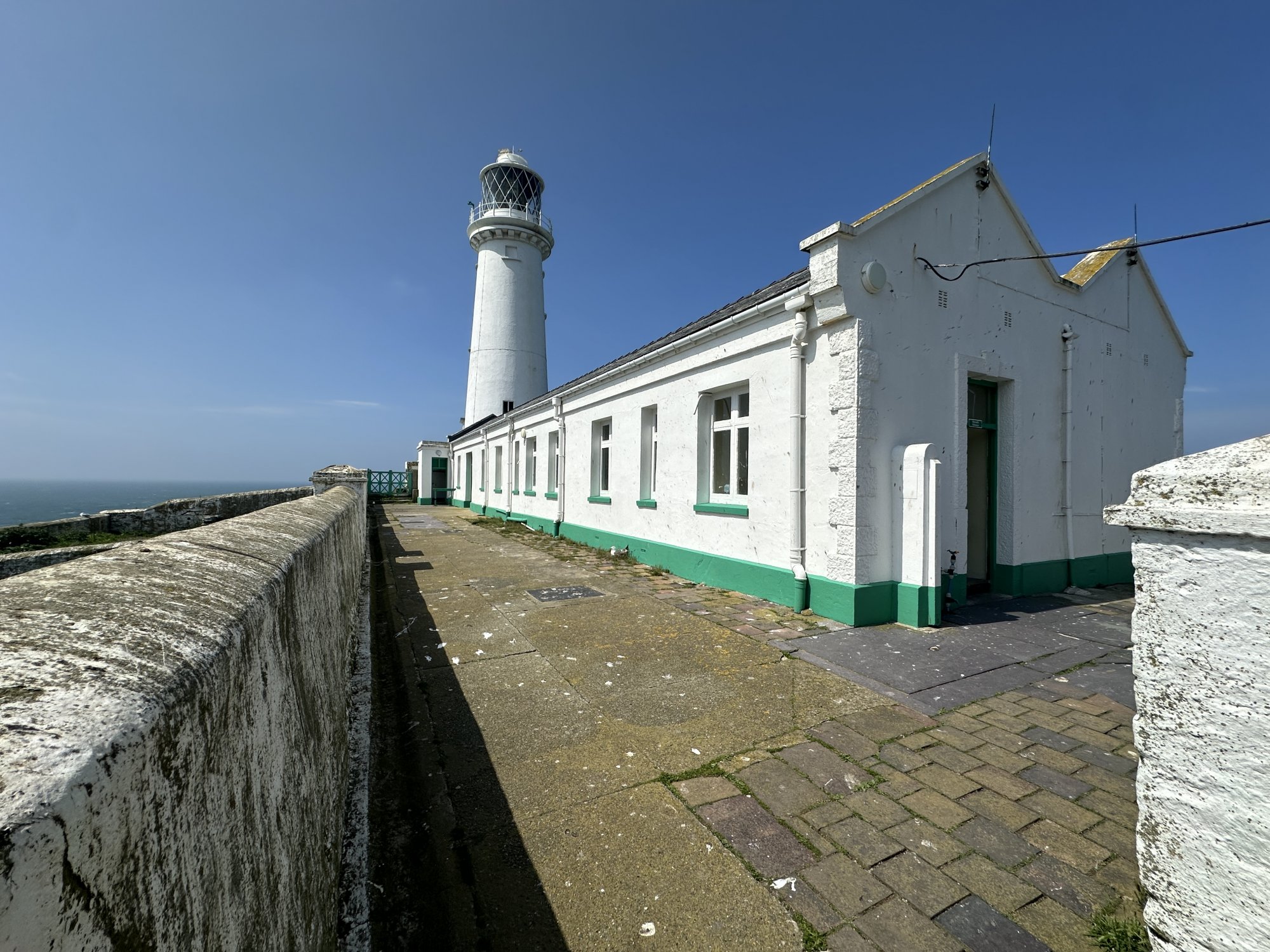 North Stack lighthouse on Anglesay | Wild Camping for Motorhomes