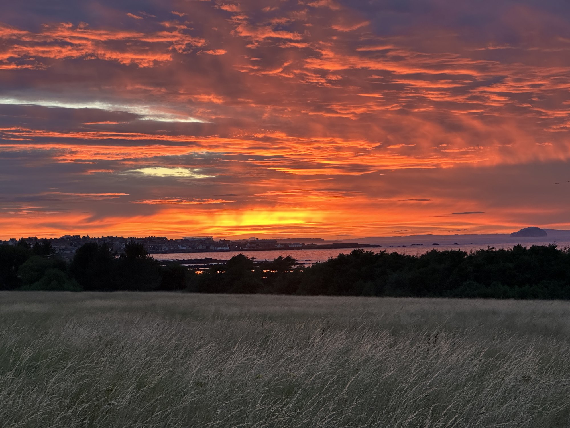 Barns Ness lighthouse east lothian | Wild Camping for Motorhomes